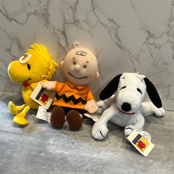 Peanuts | Toys | Peanuts Charlie Brown Snoopy And Woodstock Stuffed ...